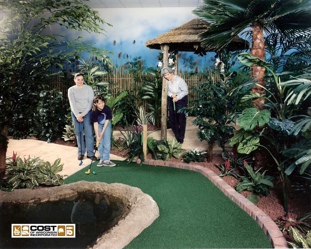 Modular Mini Golf Course | Custom Mini Golf Course | Micro-Golf