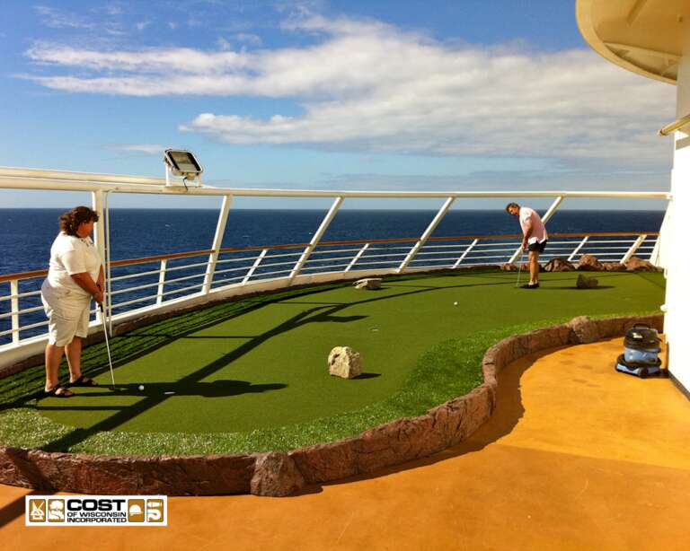 Custom Putting Green | Mini Golf Course Design | Micro-Golf